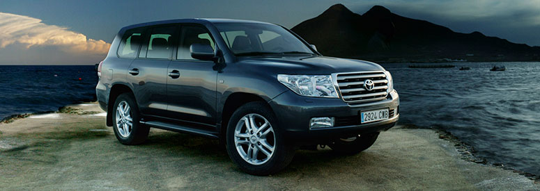 Toyota Land Cruiser V8 - Abmessungen & Technische Daten - Länge, Breite ...